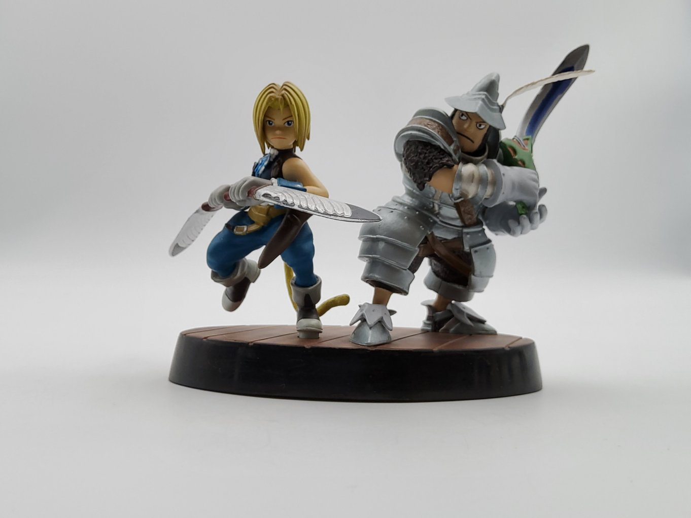 Diorama Final Fantasy IX: Zidane & Steiner – Retro Japan