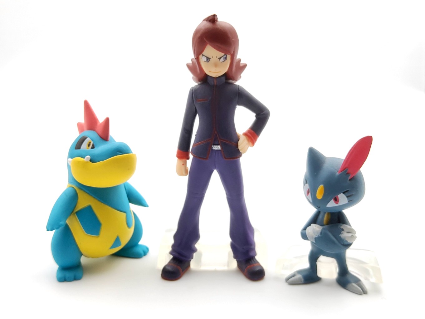 Pokemon Scale World Johto Region – Silver & Crocrodil & Farfuret ...