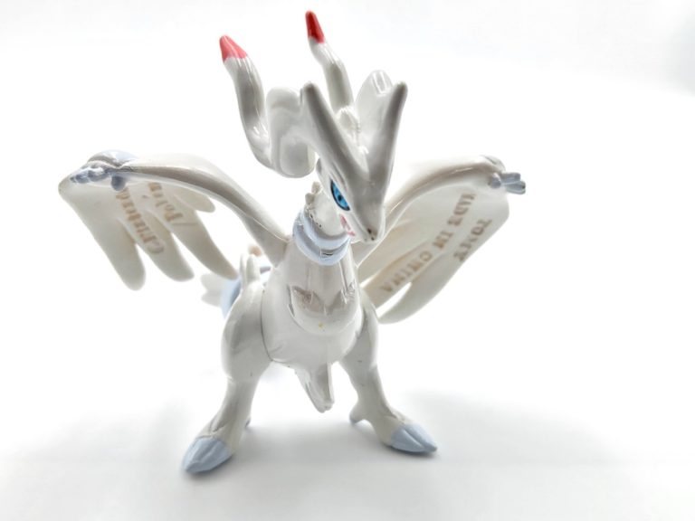 Pokemon Tomy – Reshiram Overdrive – Retro Japan