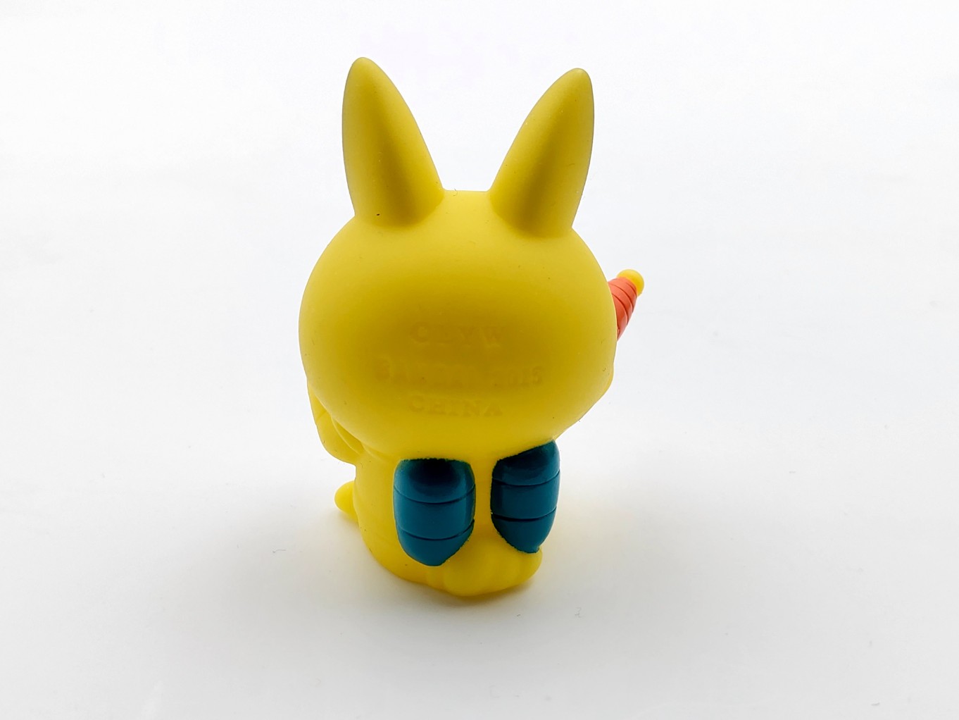 Yo-Kai Watch Finger Puppet – Usapyon Invader Mode – Retro Japan