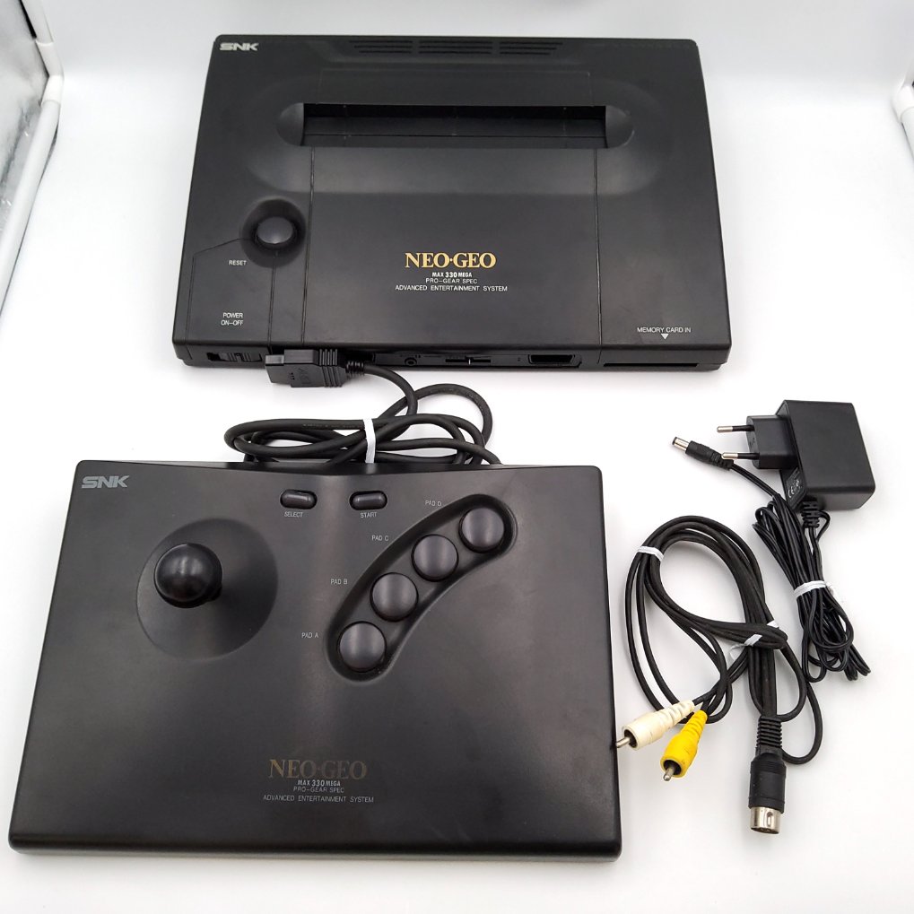 SNK Neo Geo AES Model Neo-0 – Retro Japan