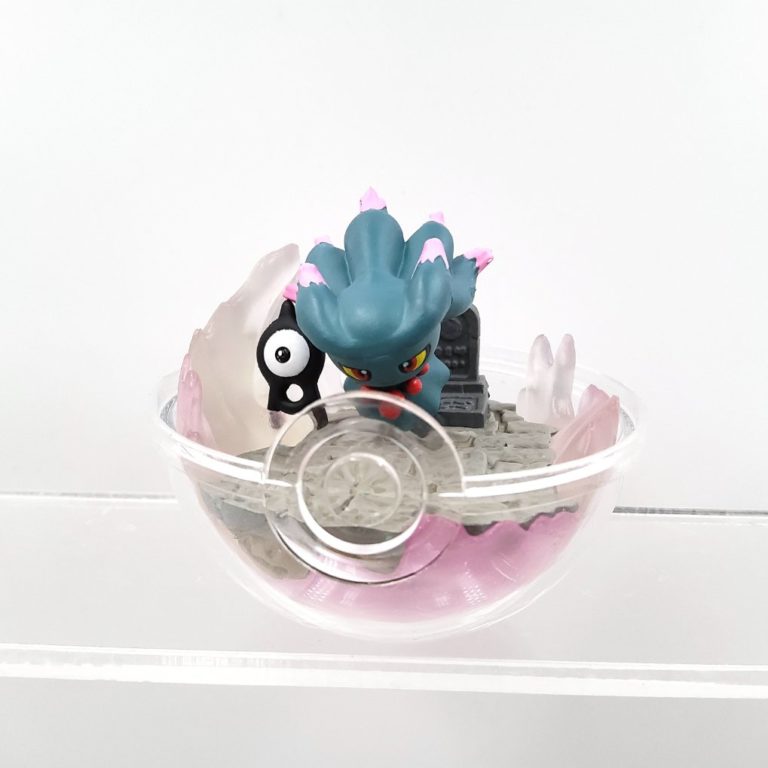 Pokemon Terrarium Collection 3 – Feuforêve & Zarbi / Misdreavus & Unown ...