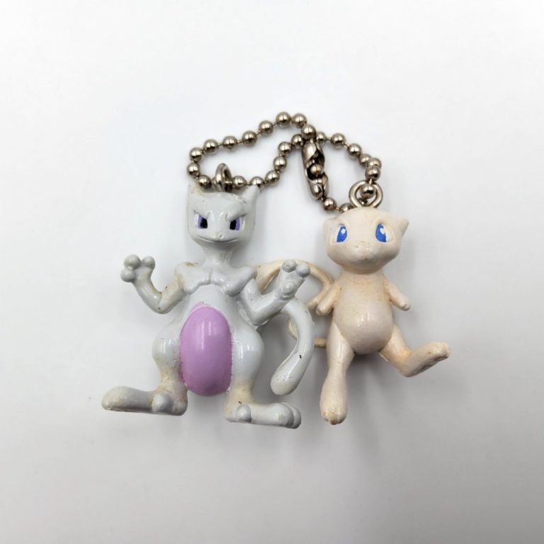 Key Chain Pokemon Swing 1 – Mew & Mewtwo – Retro Japan