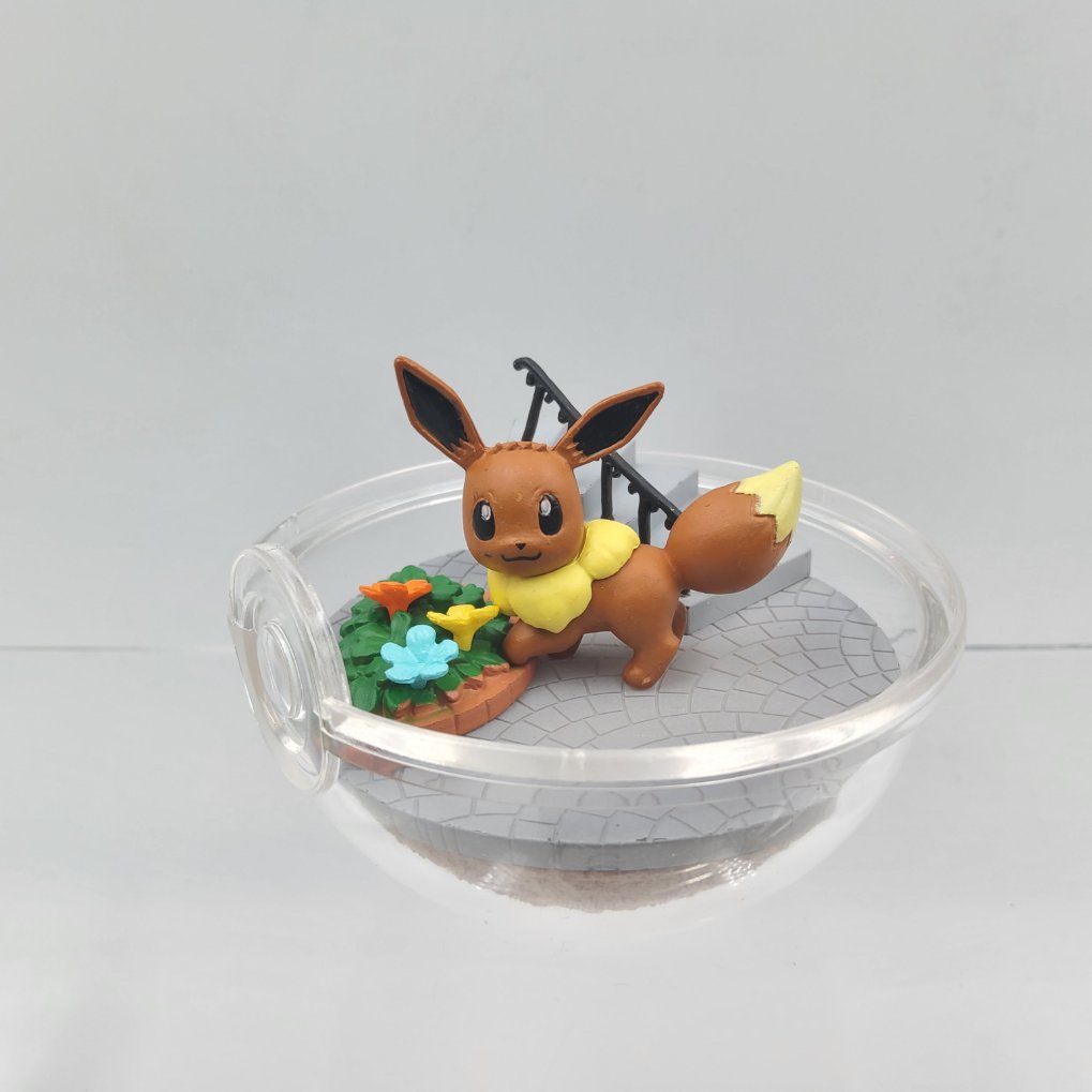 Pokemon Terrarium Collection 1 – Evoli / Eevee – Retro Japan