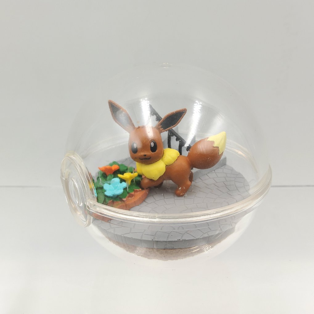 Pokemon Terrarium Collection 1 – Evoli / Eevee – Retro Japan