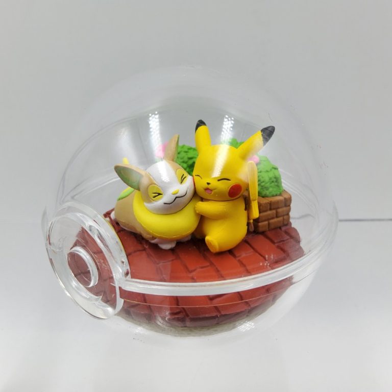 Pokemon Terrarium Collection EX Galar Region – Pikachu & Voltoutou ...