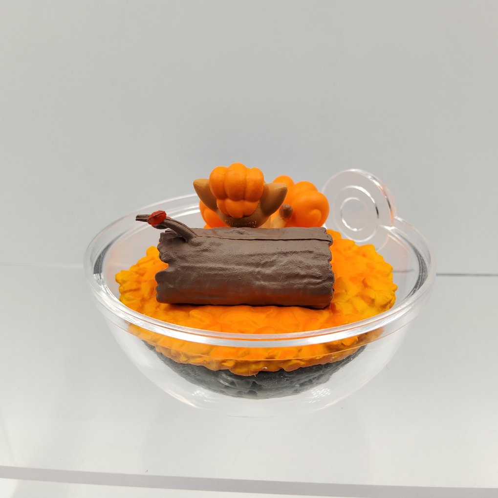 Pokemon Terrarium Collection Four Seasons – Goupix / Vulpix – Retro Japan