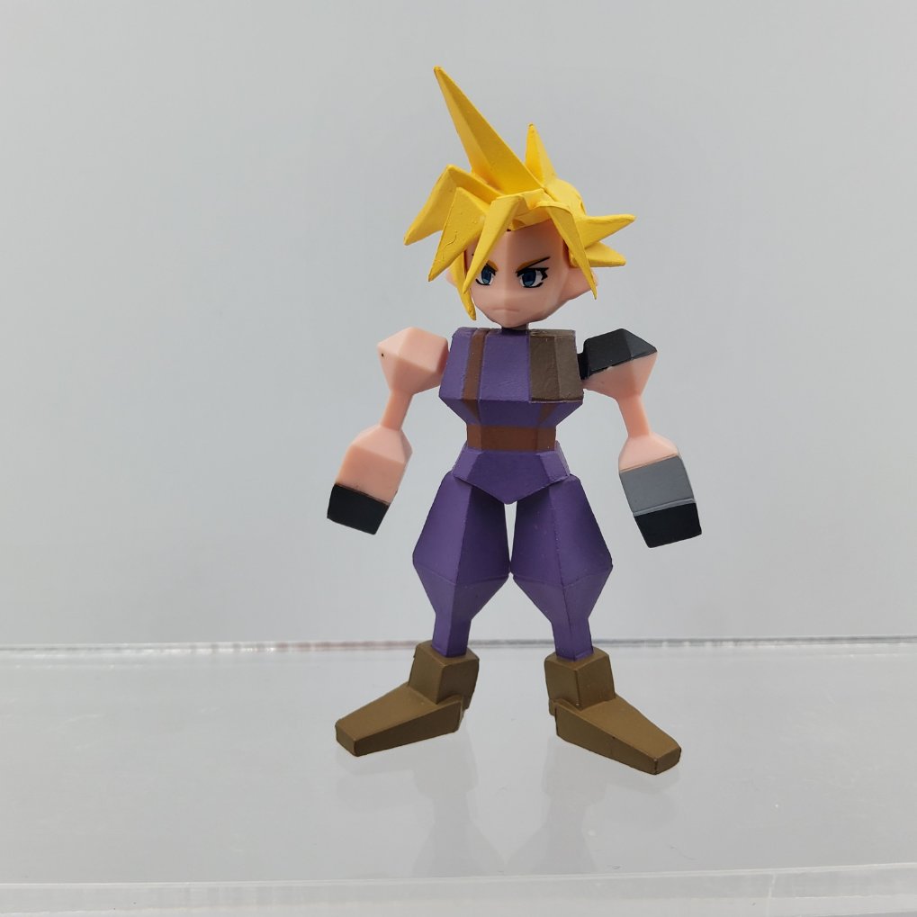 Final Fantasy VII Remake Mini Figure – Cloud Strife – Retro Japan