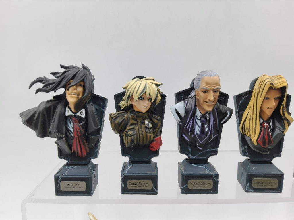 Hellsing Capsule Figure Bust Up Series « Cross » – Complete Set – Retro ...