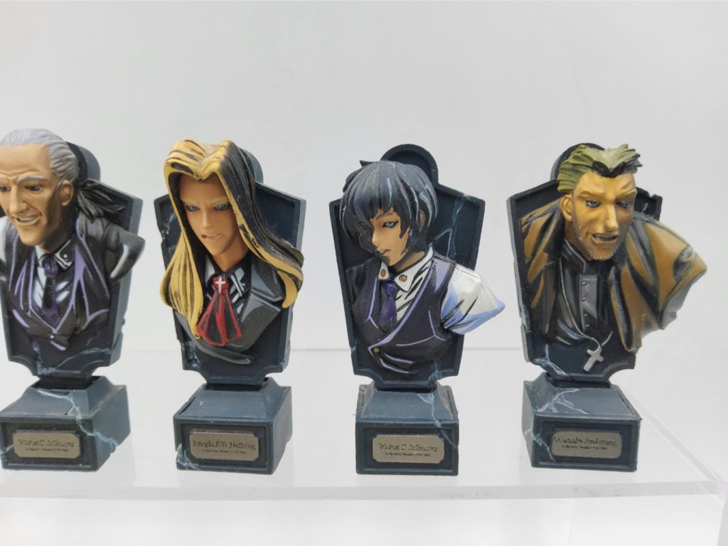 Hellsing Capsule Figure Bust Up Series « Cross » – Complete Set – Retro ...