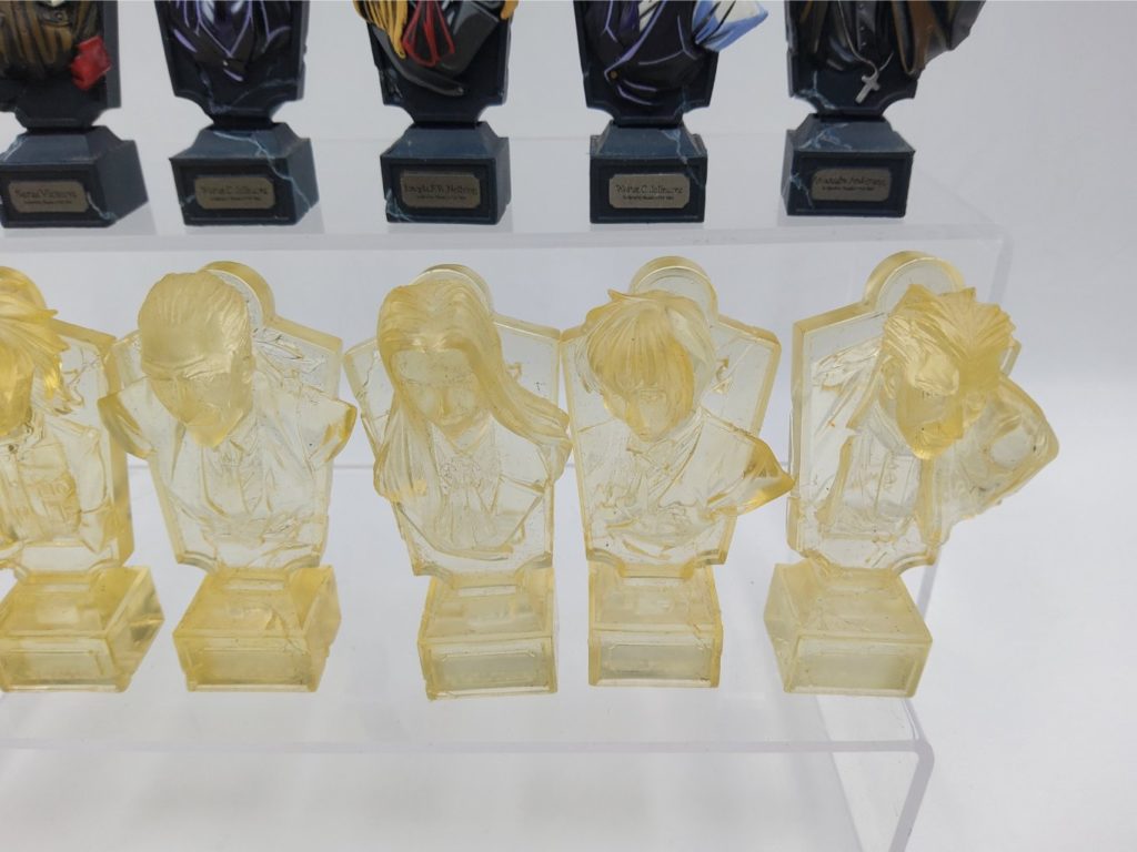 Hellsing Capsule Figure Bust Up Series « Cross » – Complete Set – Retro ...