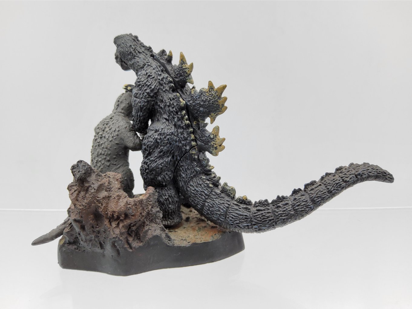 Godzilla Diorama Figure – Godzilla Complete Works #2 – Son of Godzilla ...