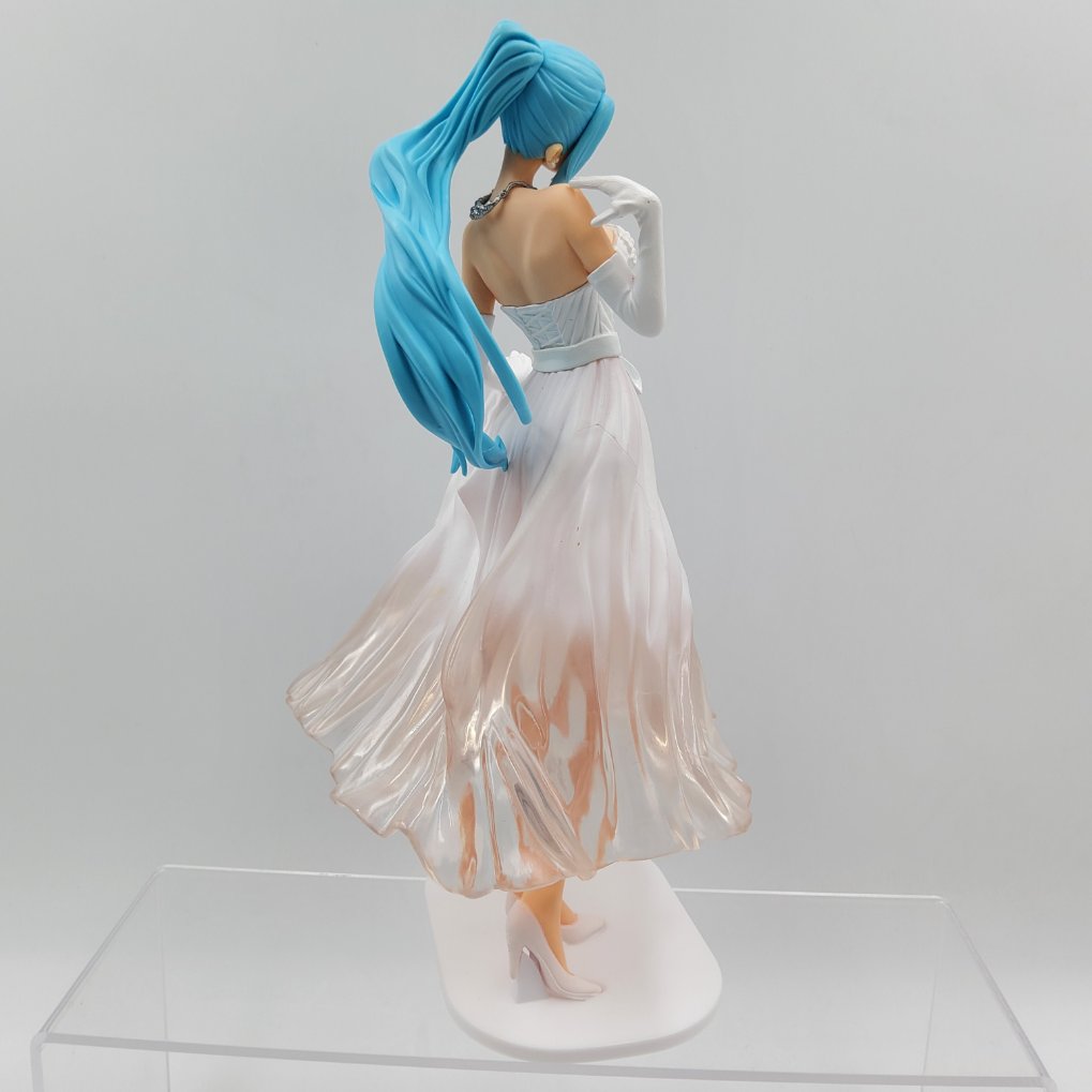 One Piece Figure – Lady Edge: Wedding – Nefertari Vivi (White) – Retro ...