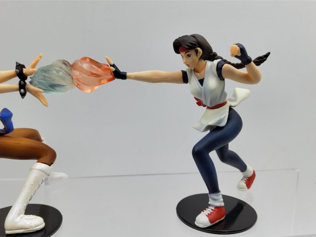 SR Capcom VS. SNK Millennium Fight 2000 Pro Figure – Chun-li & Yuri ...