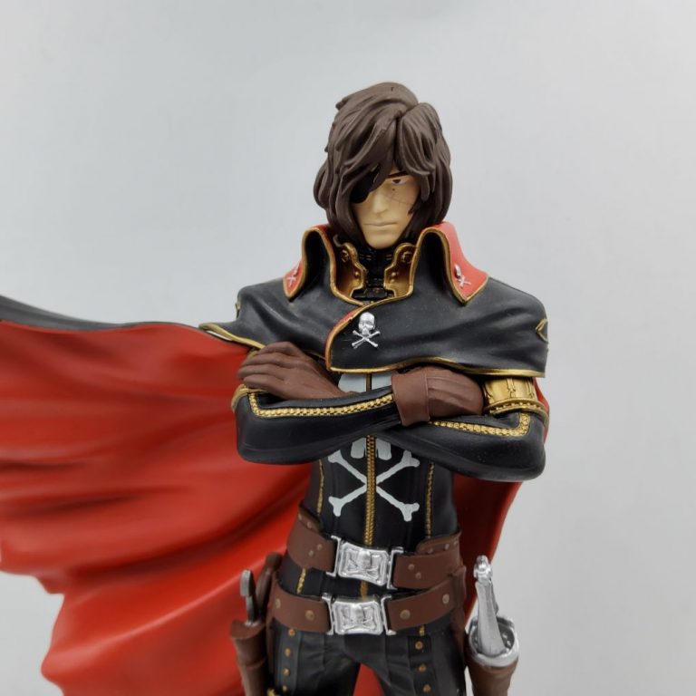 Space Pirate Captain Harlock Premium Figure – Captain Harlock – Retro Japan