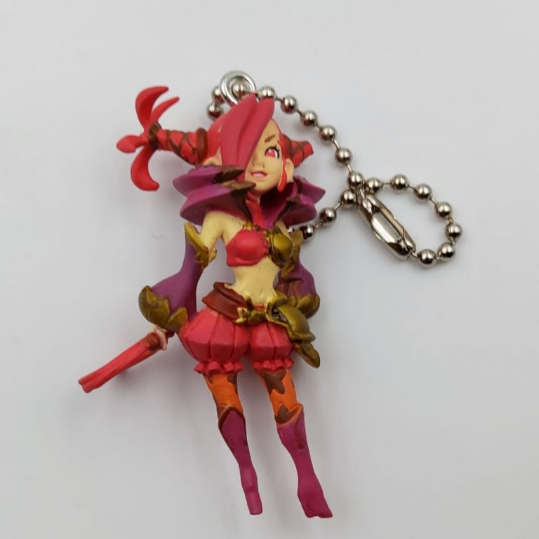 Final Fantasy Fables Chocobo Tales Keychain Figure – Irma – Retro Japan